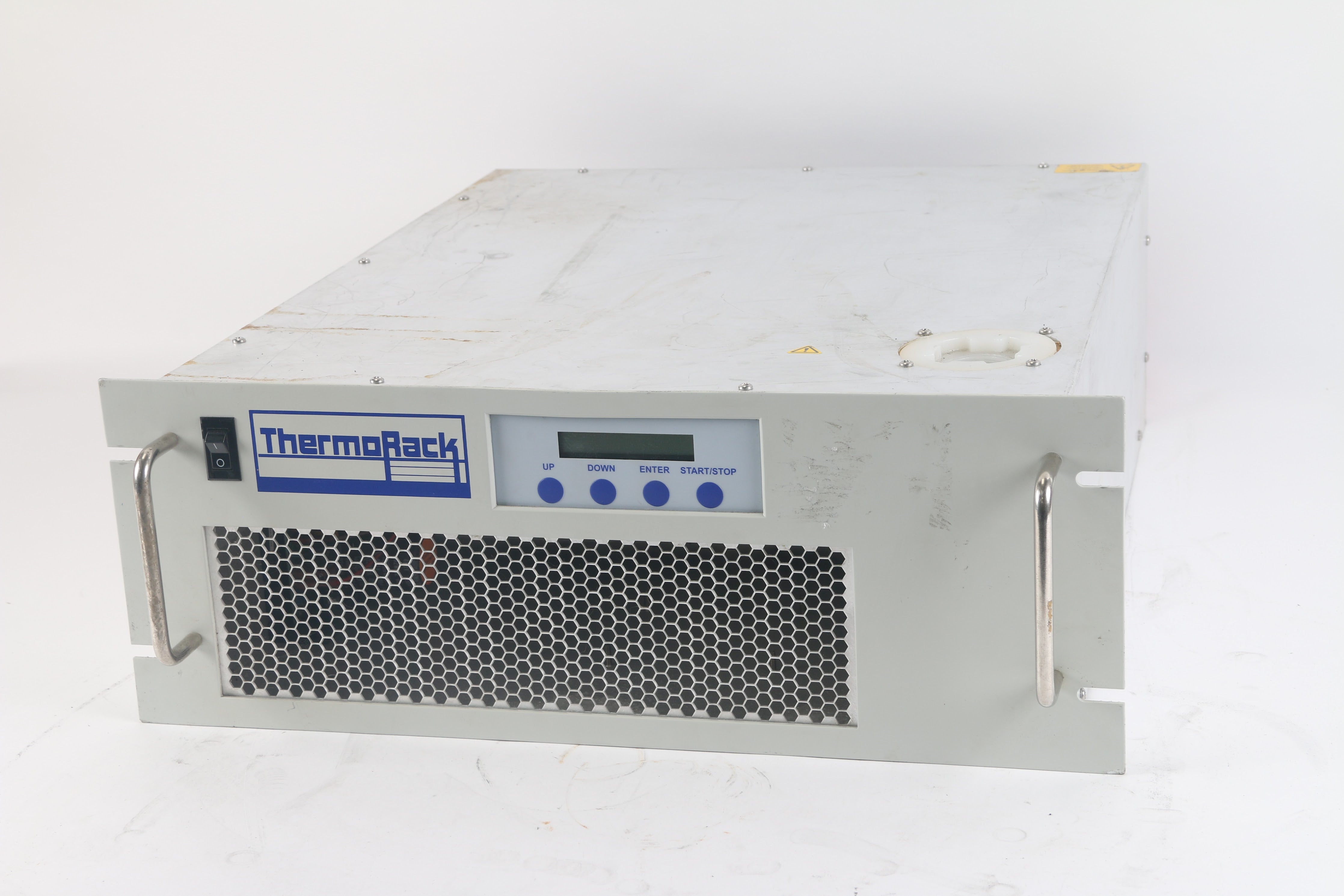 Solid State Cooling Systems ThermoRack Model 10-R6AL-1C-1-J2-QP Chille ...