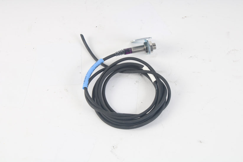Keyence EV-108M Proximity Switch Sensor / Shielded / 800 Hz /5 to 80 m ...