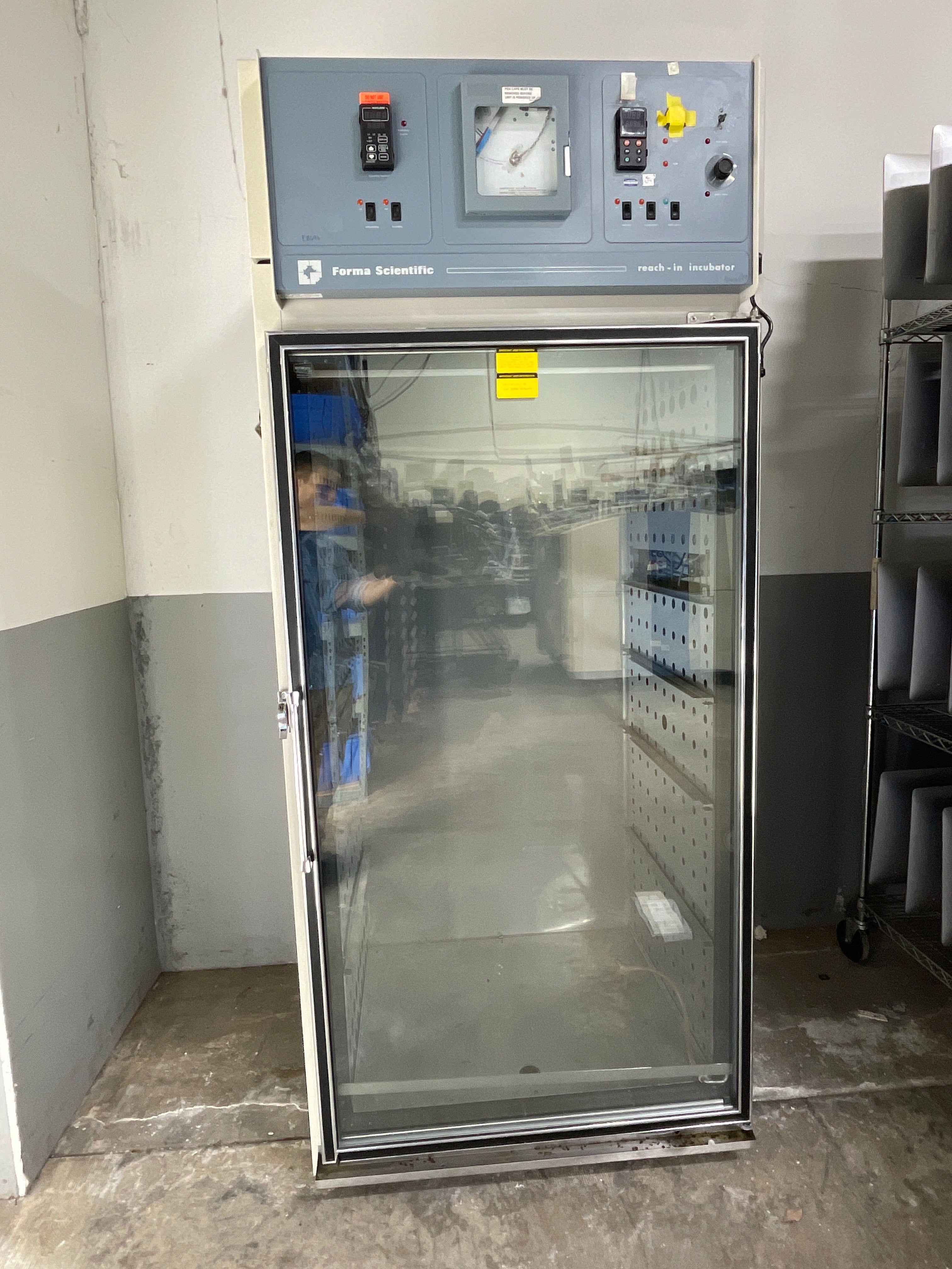 Thermo Scientific Forma Environmental Chamber 3940 821.2L Stainless St ...