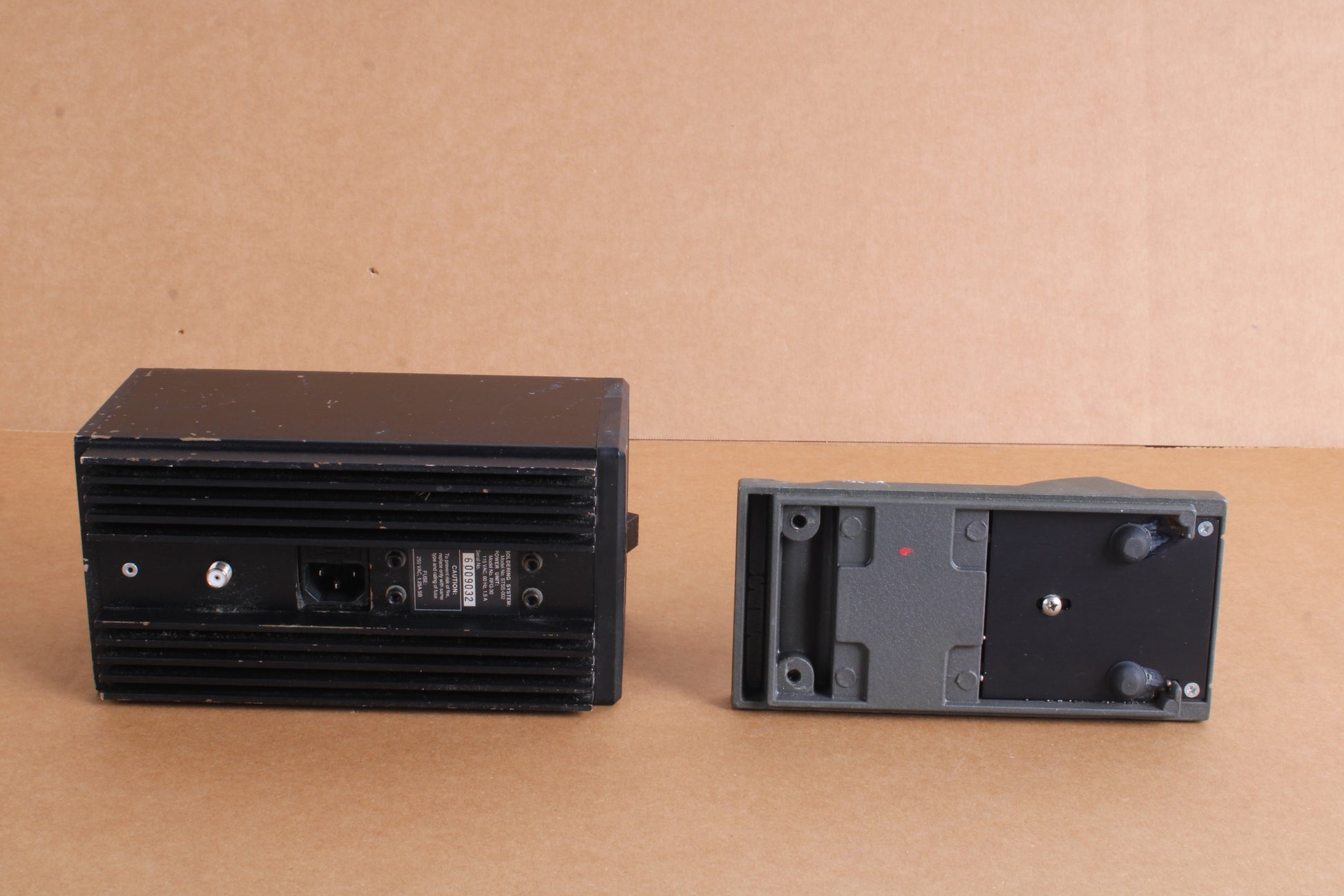 Metcal STSS-002 Soldering System W/ RFG-30 Power Supply & MX-RM3E Hand ...