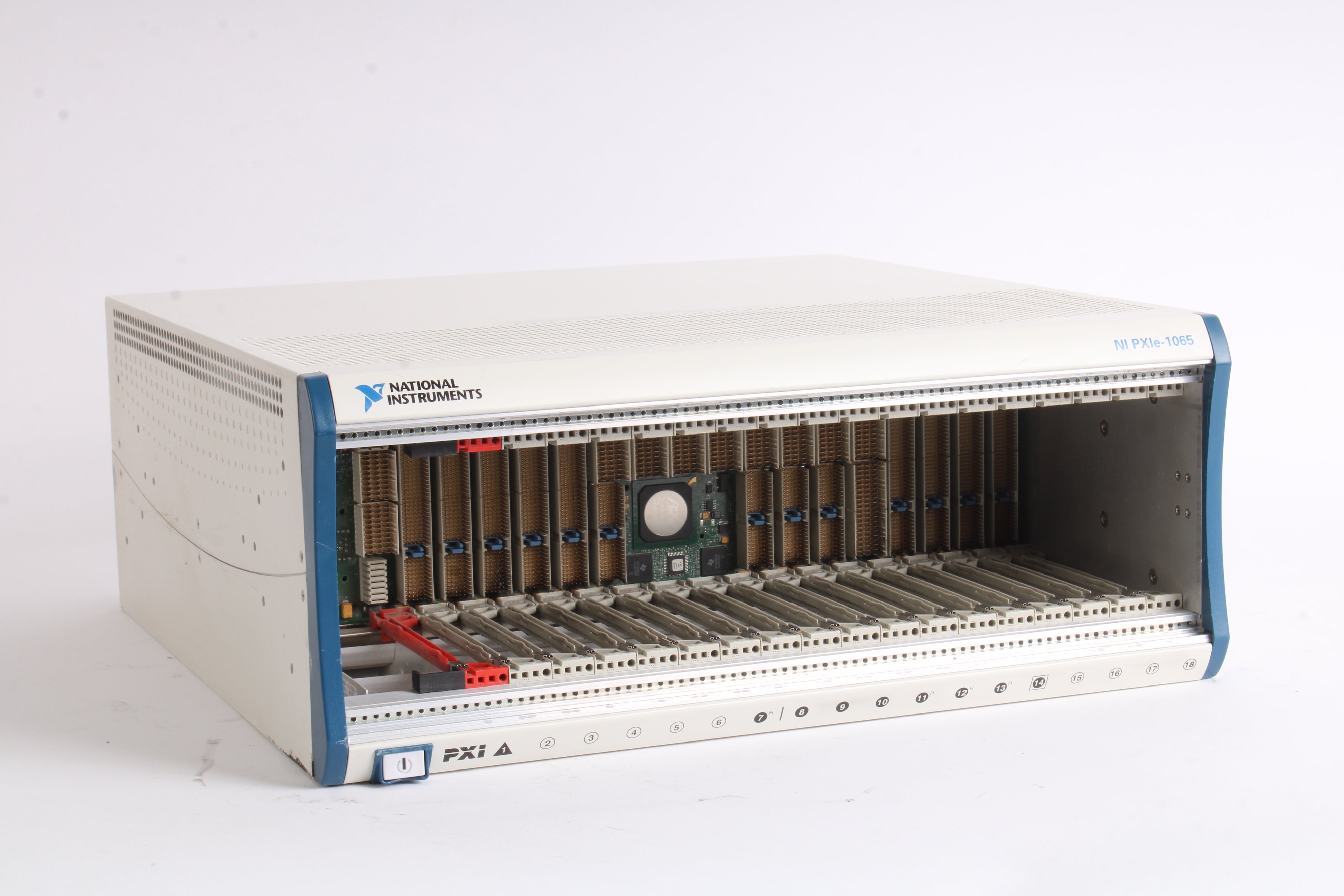 NI / National Instruments PXIe-1065 PXI Chassis 194743D-01L 18-Slot Em ...