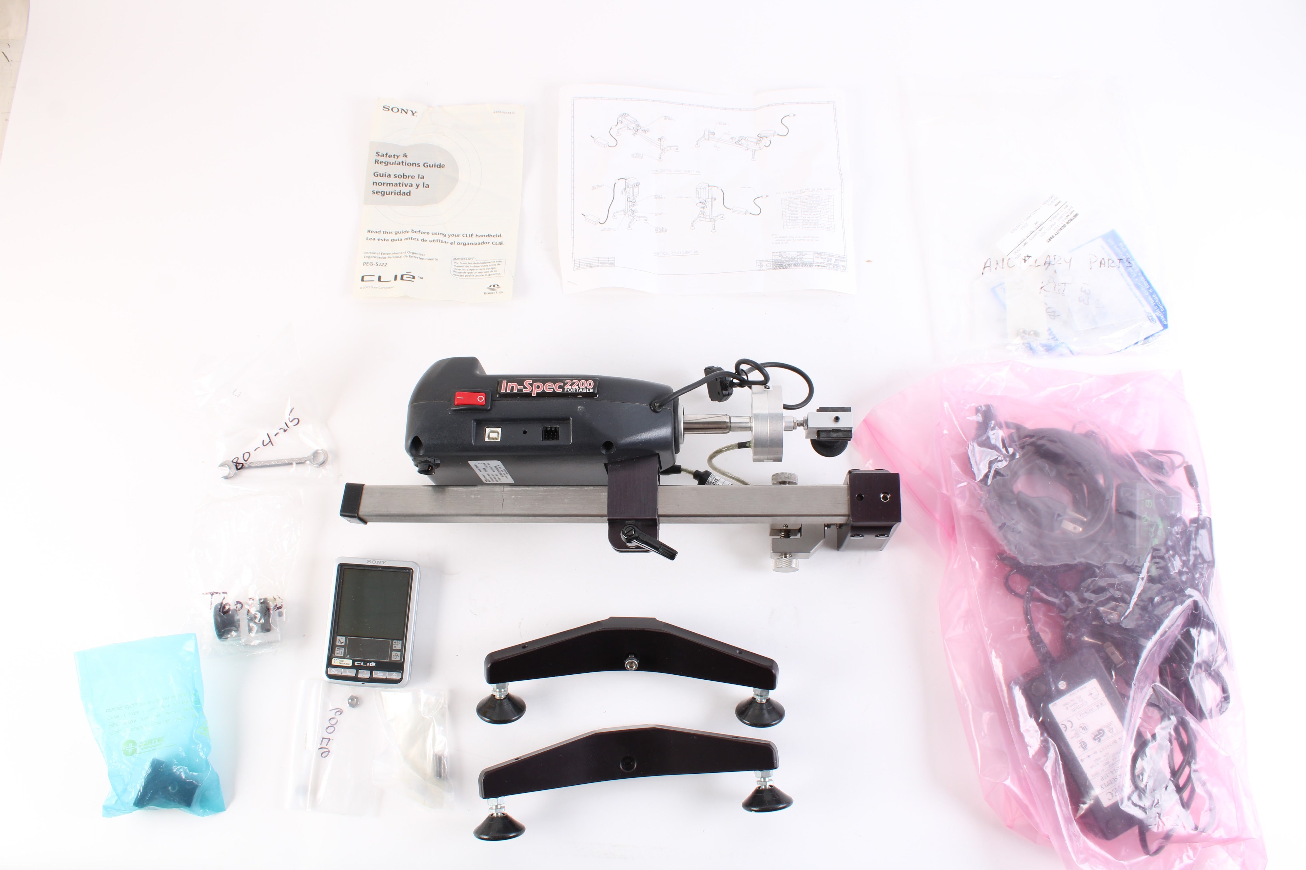 Instron 2201 Portable / Benchtop Mechanical Tester W/ Sony PEG-SJ22/U ...