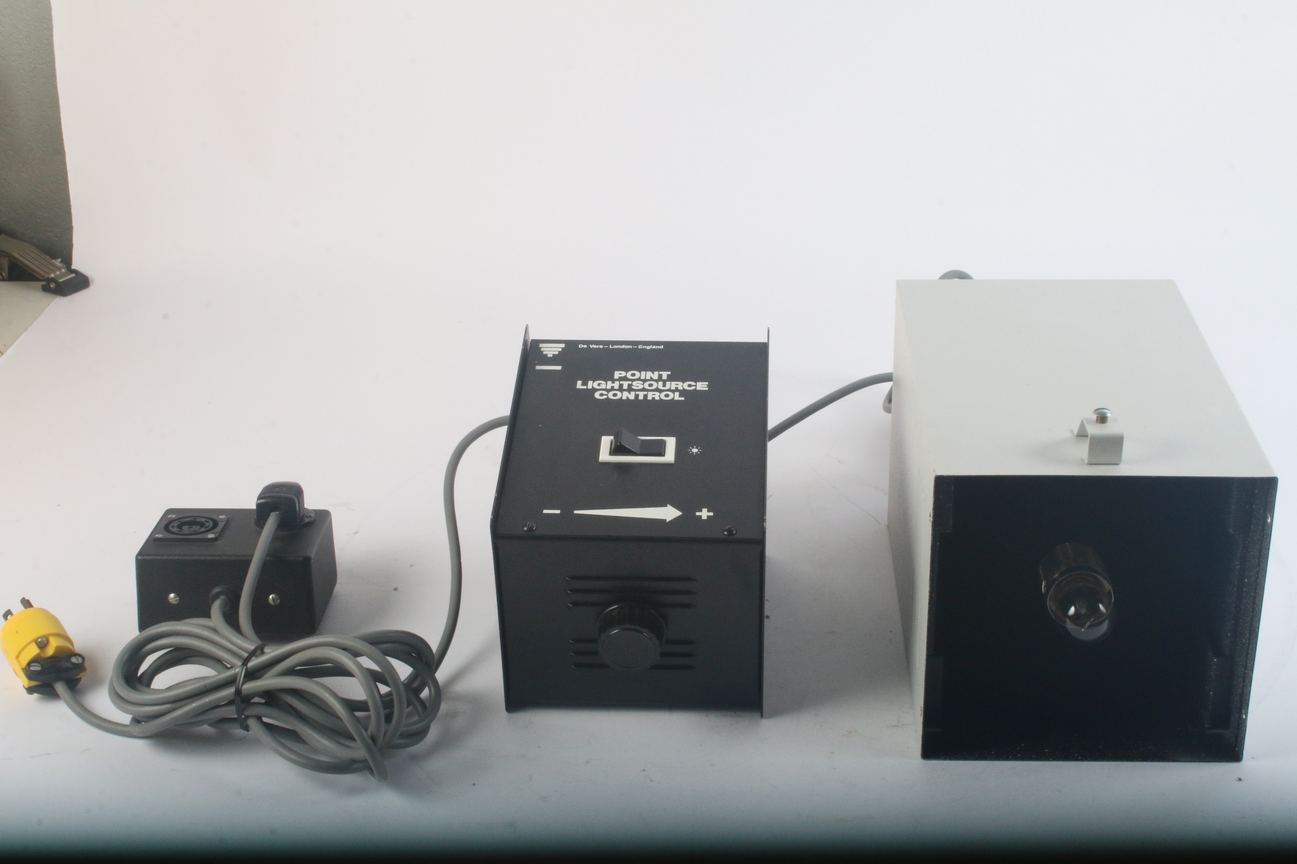 De Vere DeVere Point Light Source Control - AS IS – NTC Tech