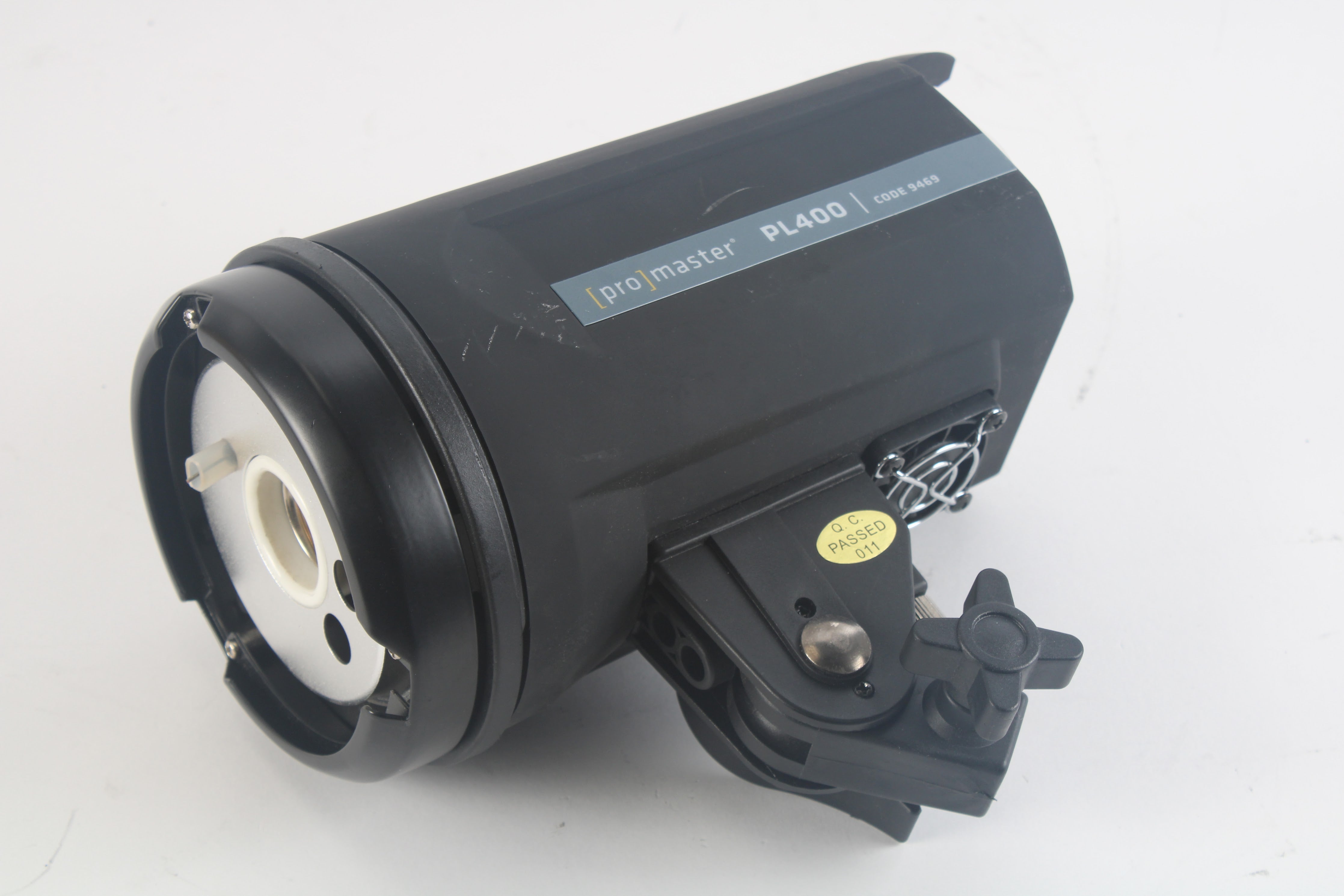 ProMaster PL400 Advanced LCD Control Studio Light – NTC Tech