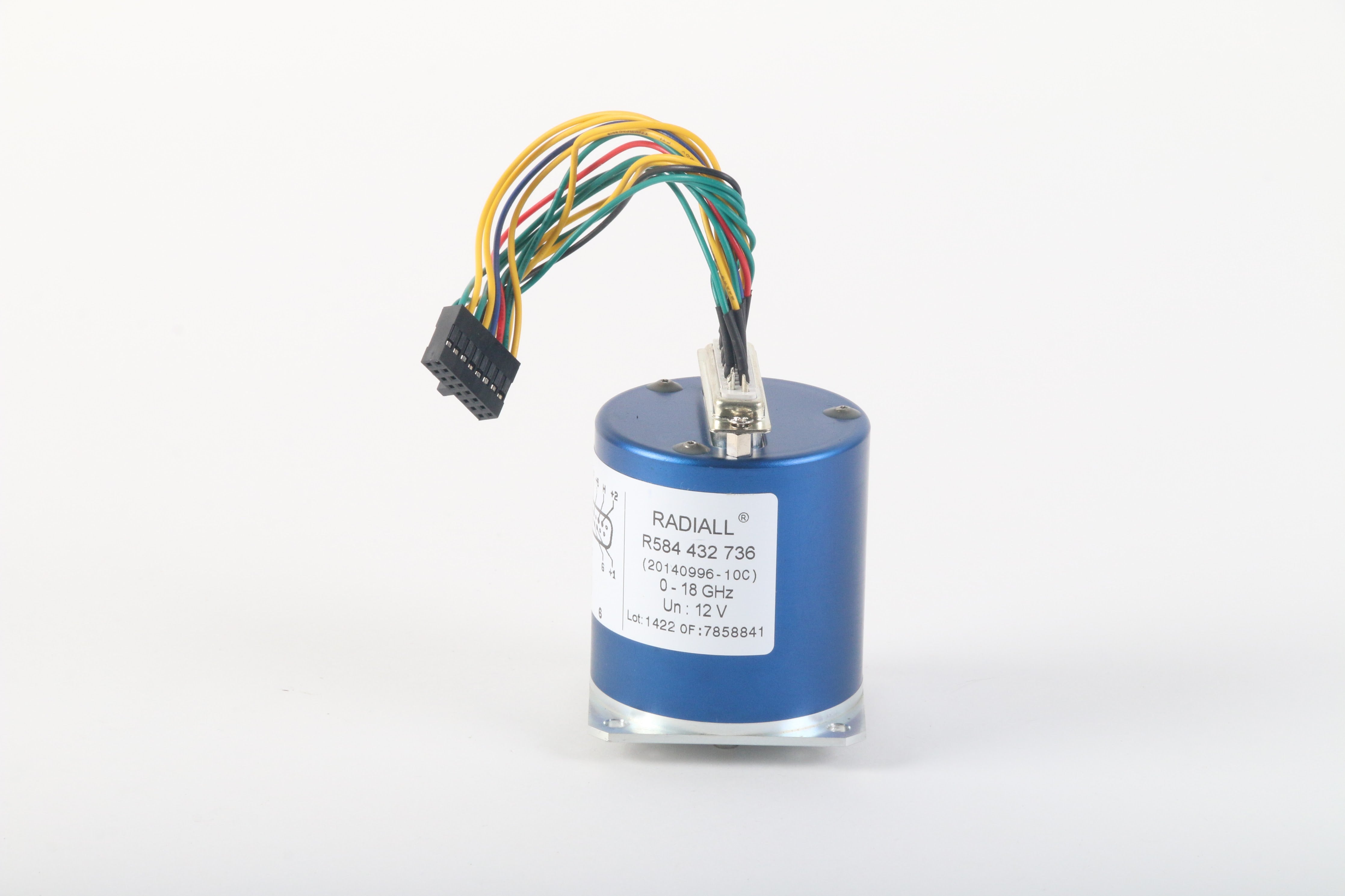 Radiall R584432736 0-18 GHz Relay – NTC Tech