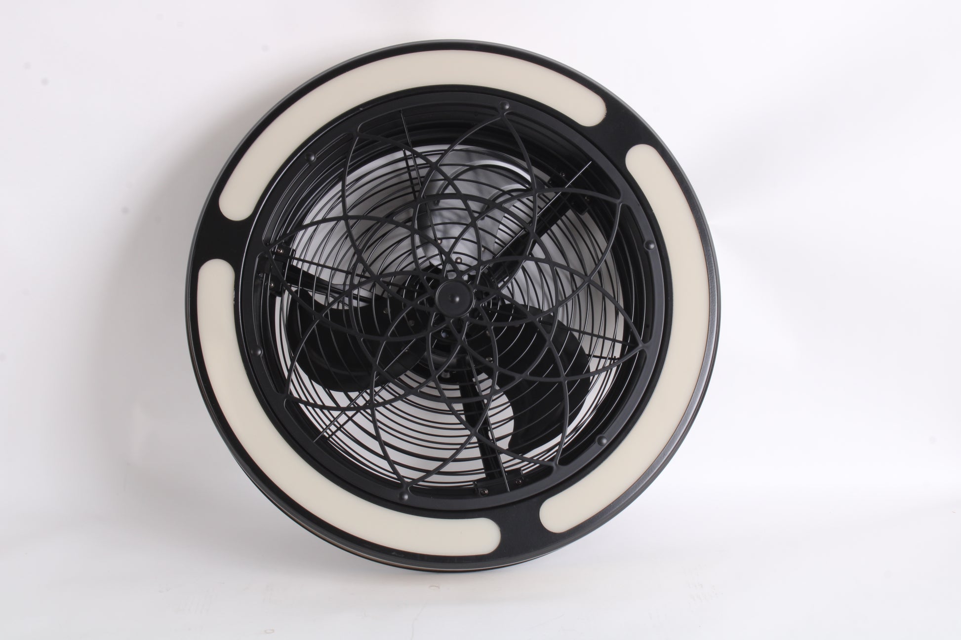 Windara SPL-550L3 22in LED Indoor/Covered Outdoor Black Ceiling Fan Ne ...