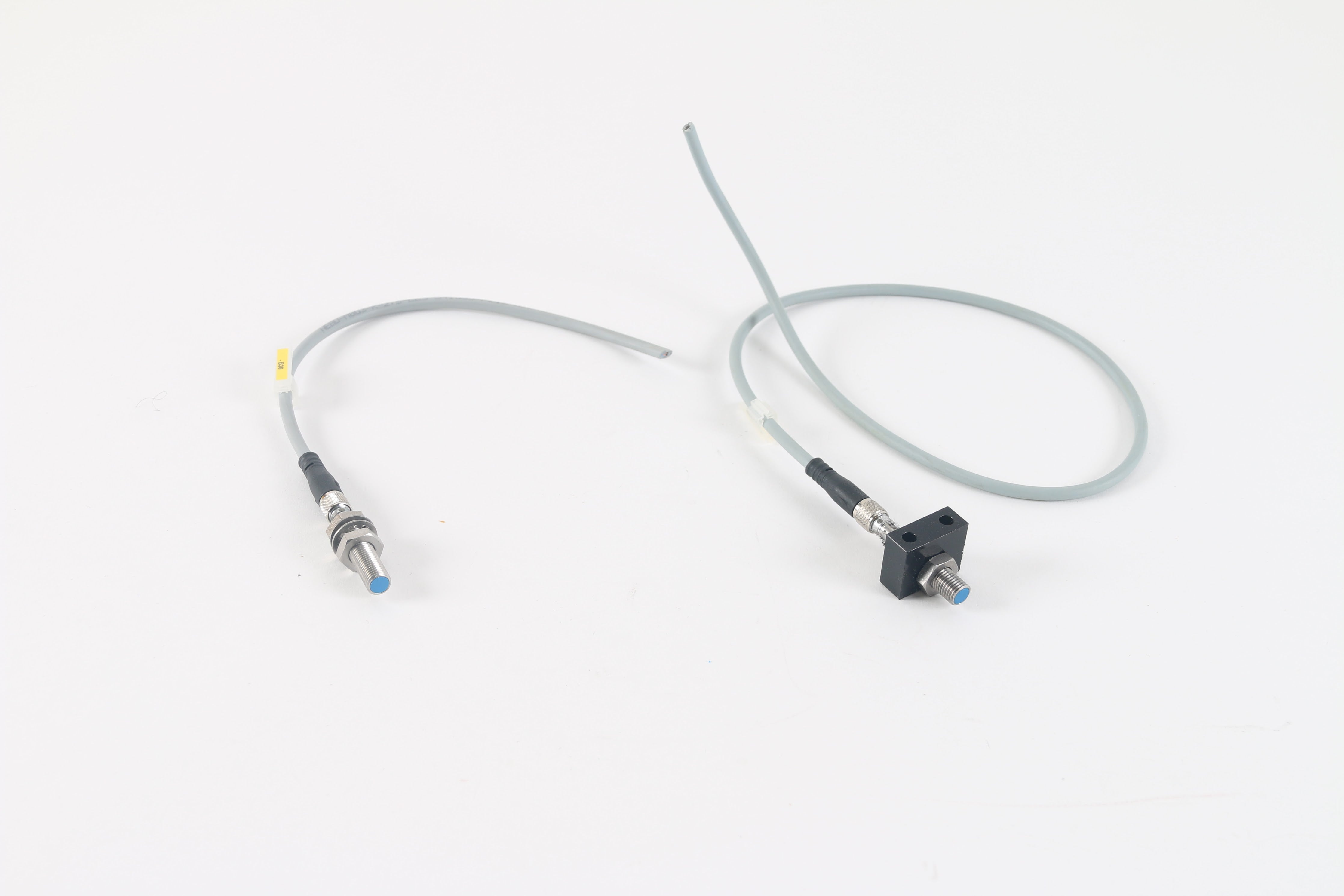 Lot of 2 Festo 150387 Sensor Inductive Proximity Sensor 10-30VDC 200mA ...