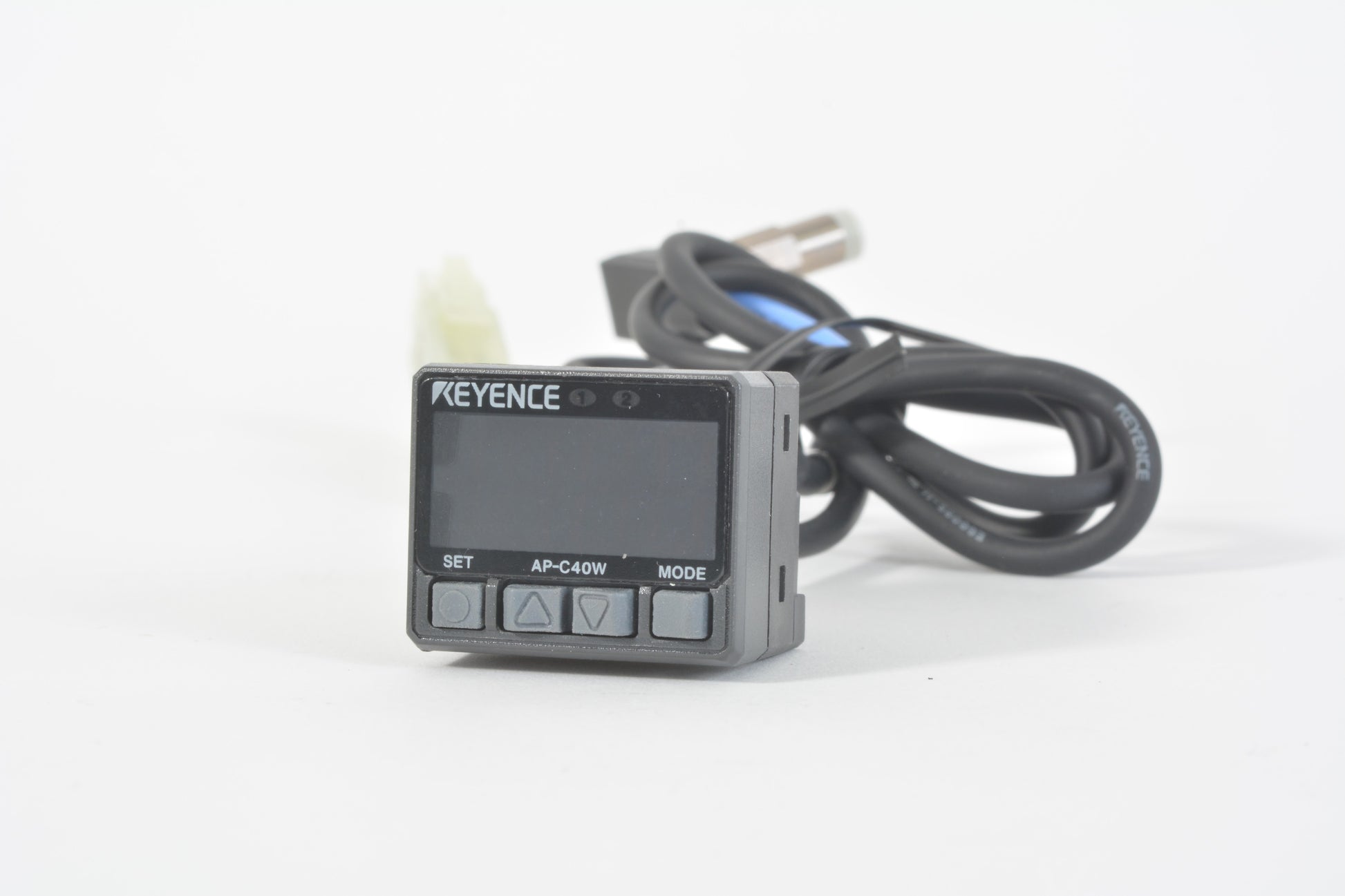 Keyence AP-C40W Digital Pressure Sensor and Keyence AP-41M (-101.3kPa ...