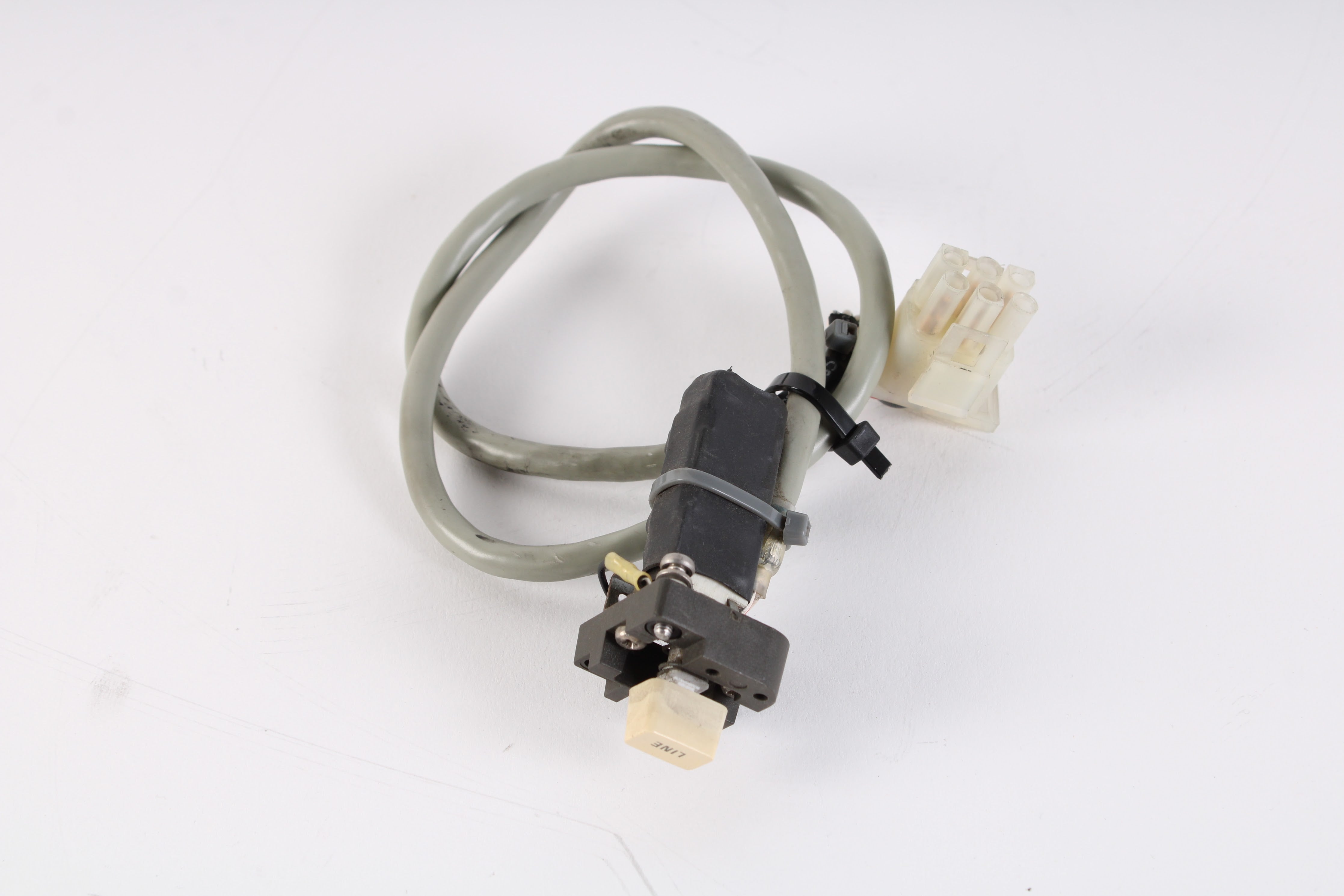 HP/ Agilent / Keysight F-100, 1250C Line Button Assembly – NTC Tech