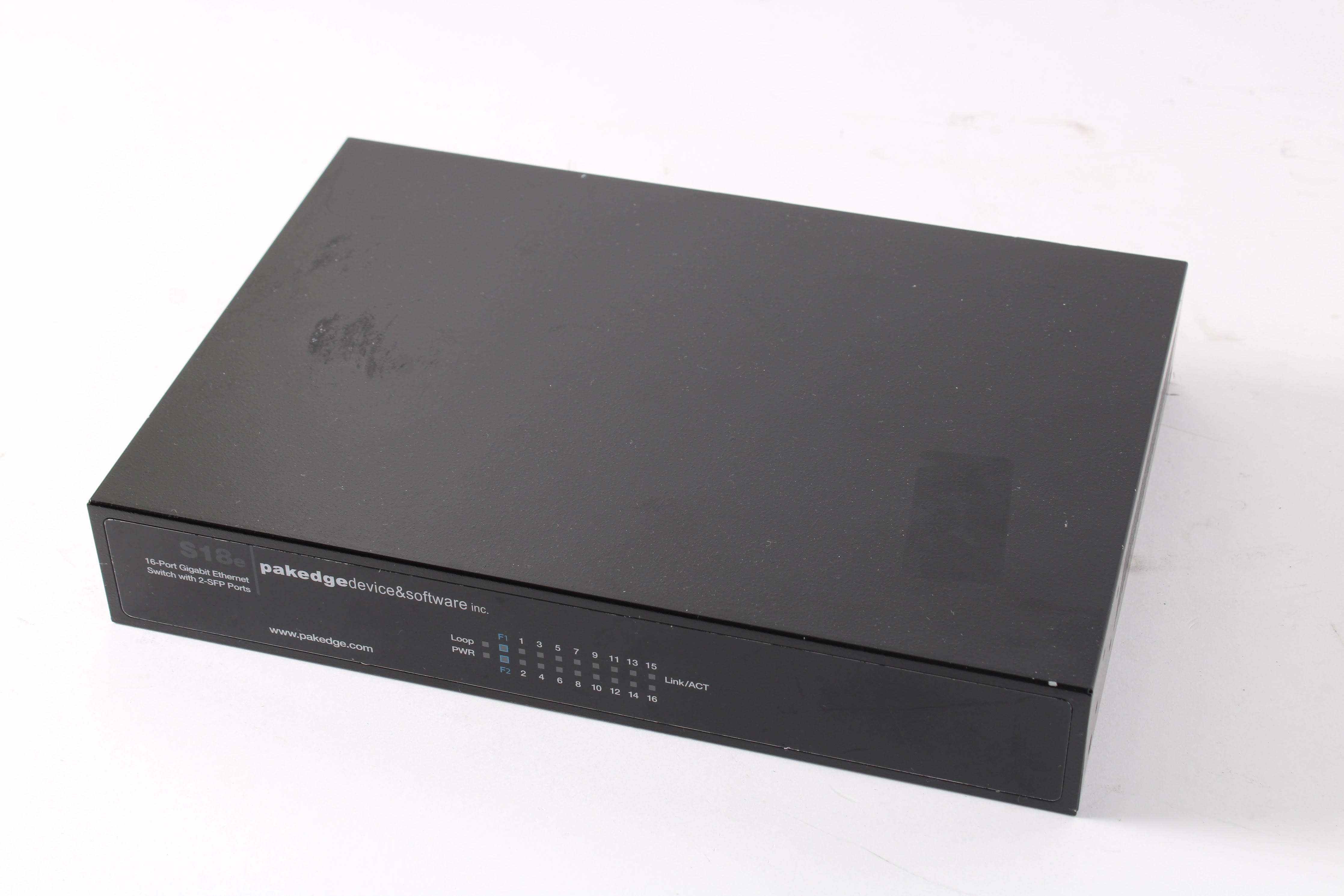 Packedge Device & Software Inc. S18e 16-Port Gigabit Switch With 2-SFP ...