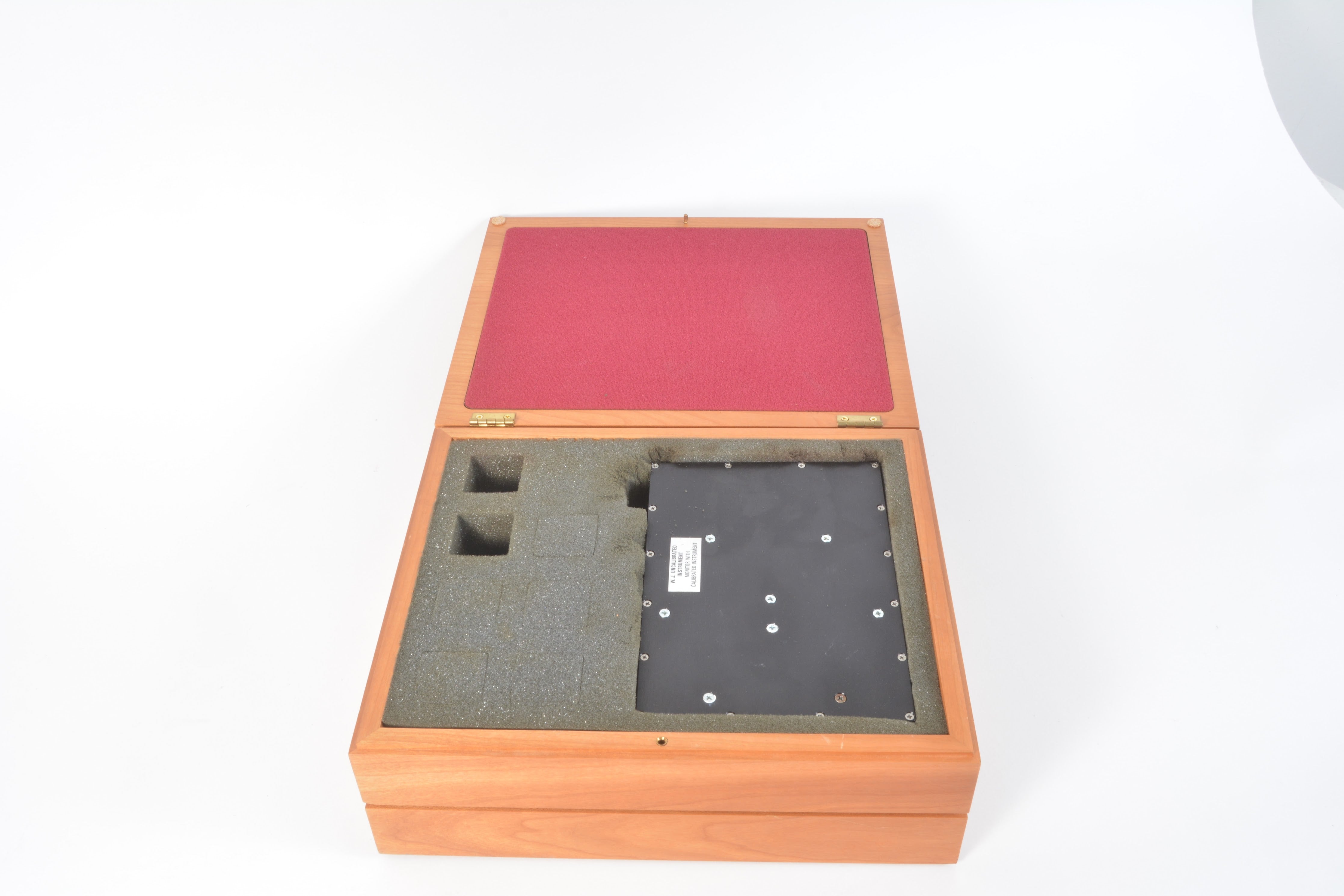 SUMMITEK SI-20A Passive Intermodulation Terminal Assembly – NTC Tech