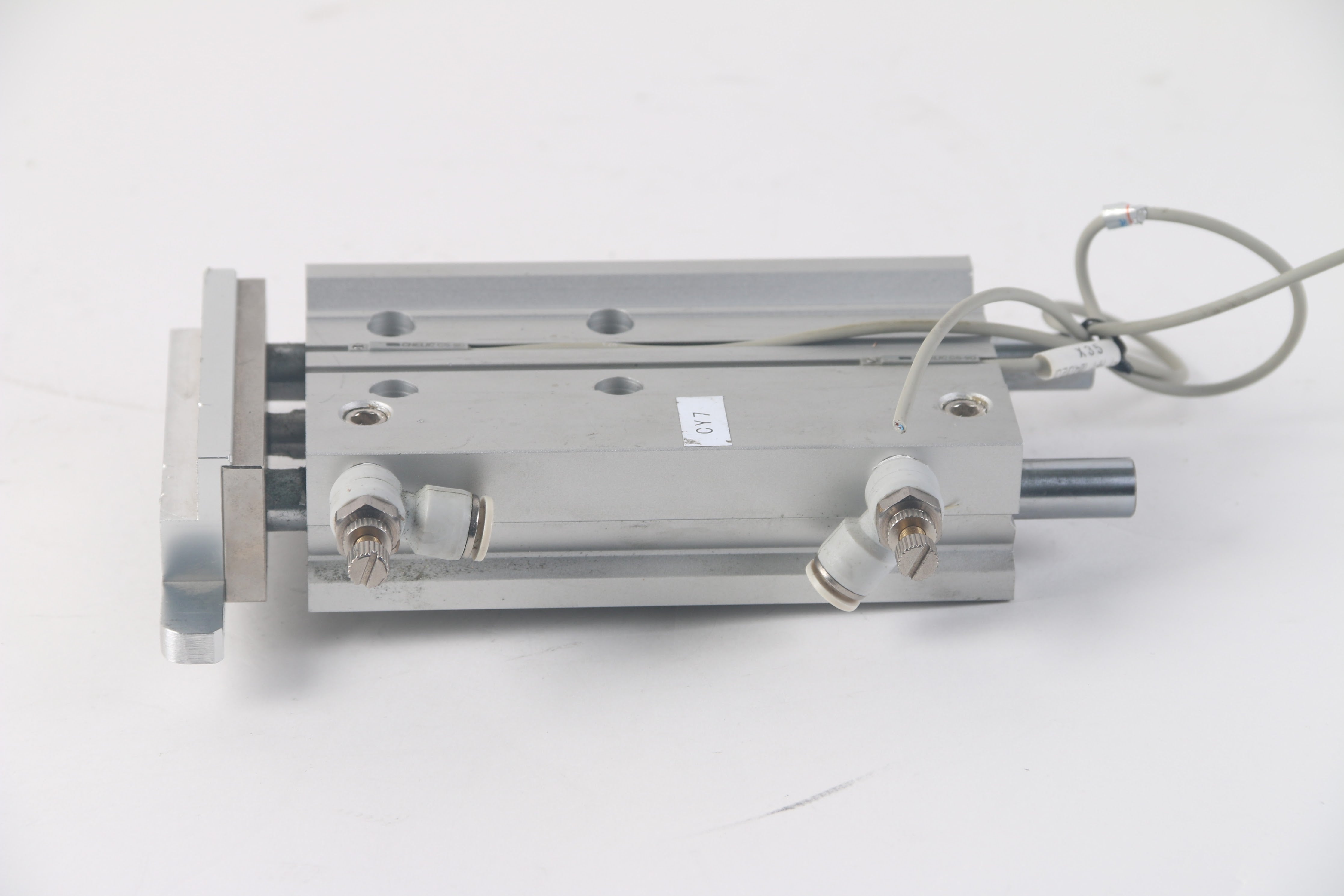 SMC MGPM20-100Z Compact Guide Cylinder and 2x Chelic CS-9D Sensors ...