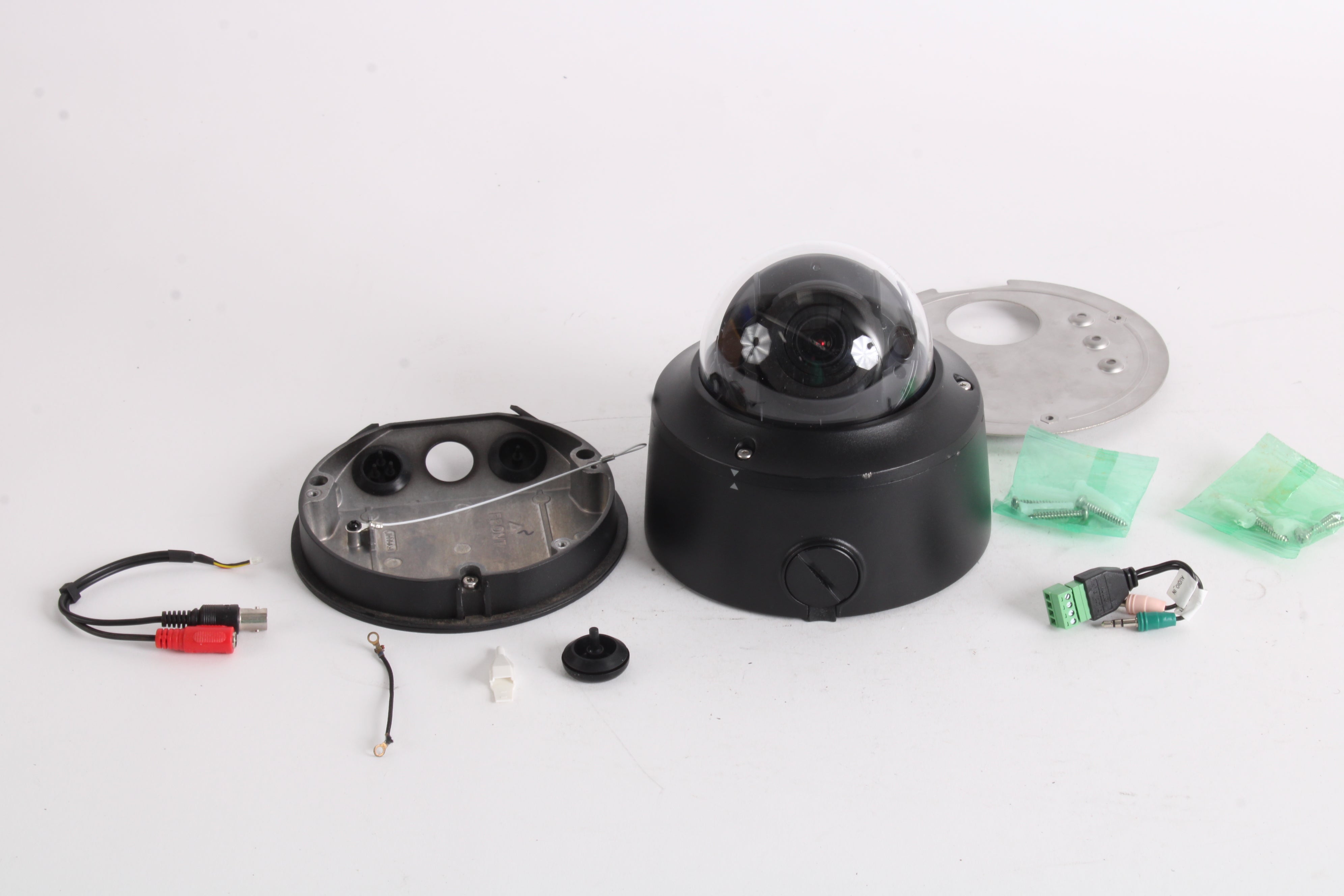 Luma Surveillance 710 Series Dome IP Outdoor Camera LUM-710-DOM-IPH-BL ...