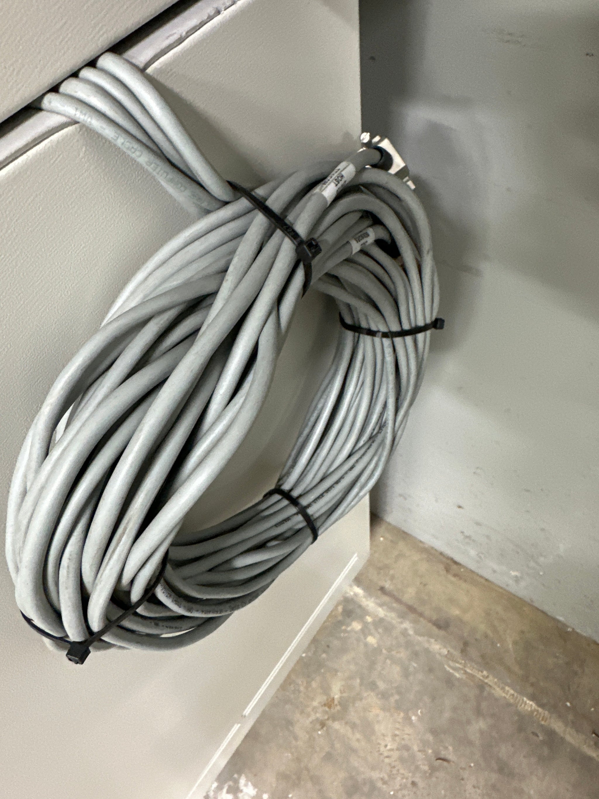 Bruker Cryo Cooling Unit 2m REF Z74852 ECL 03 W/ Z49485 TFL Support 2M ...