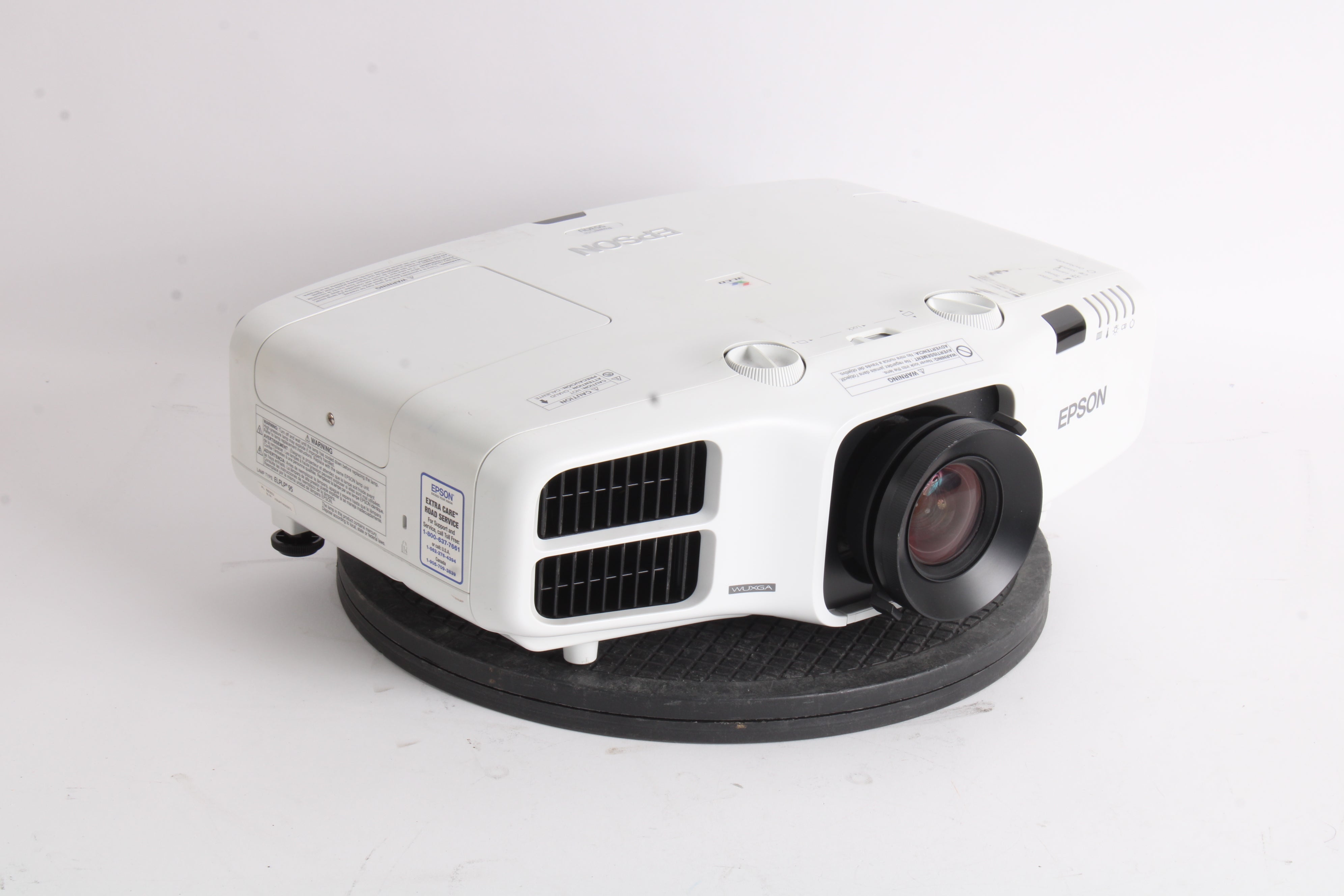 Epson LCD Projector H824A 5530U PowerLite Projector - AS IS – NTC Tech
