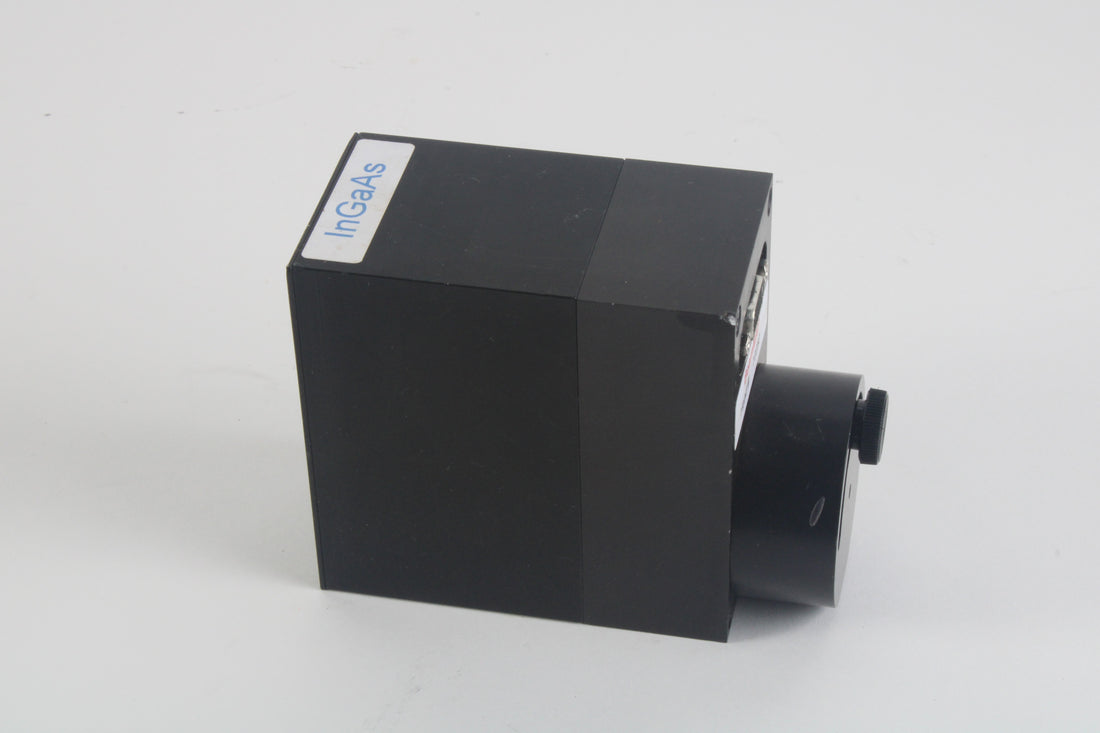 DataRay BeamM2AP Focus Alignment M2 Measurement of Tightly Focussed La ...