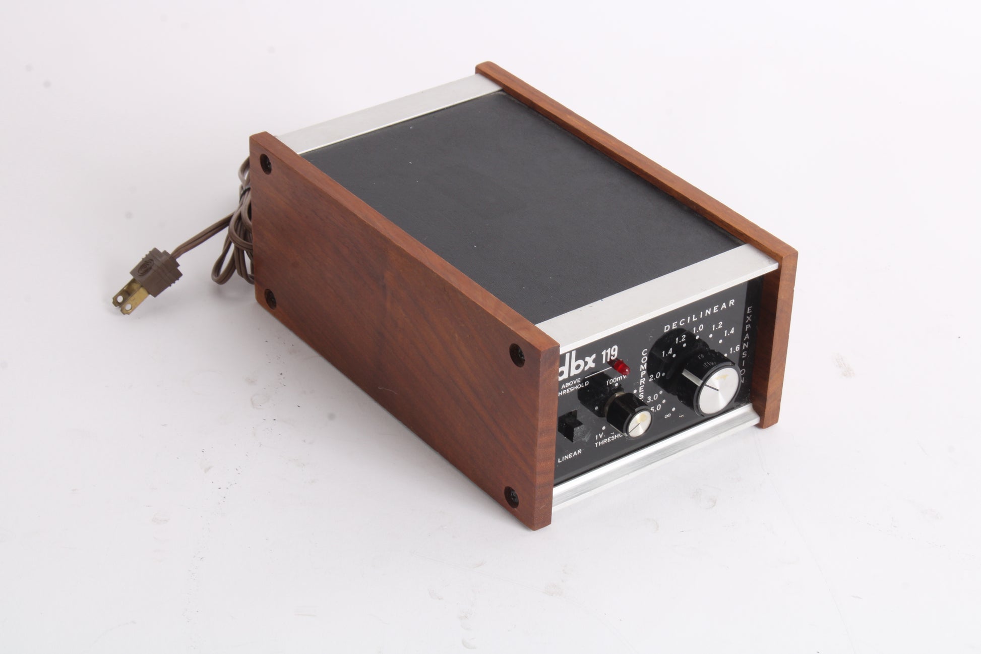 DBX 119 Professional Audio Stereo Compressor / Decilinear / Expander ...