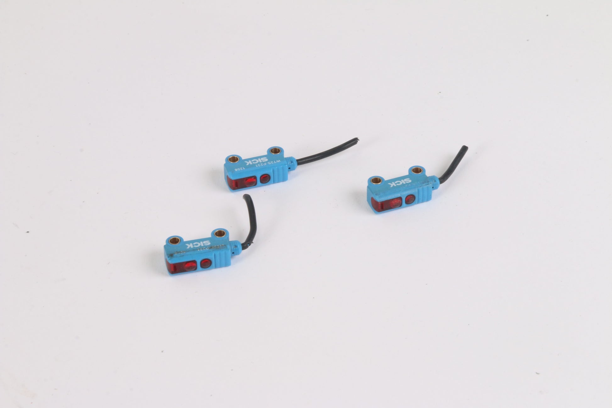 SICK WT2S-P231 Photoelectric Proximity Sensor Lot of 4 - Cut Cord – NTC ...