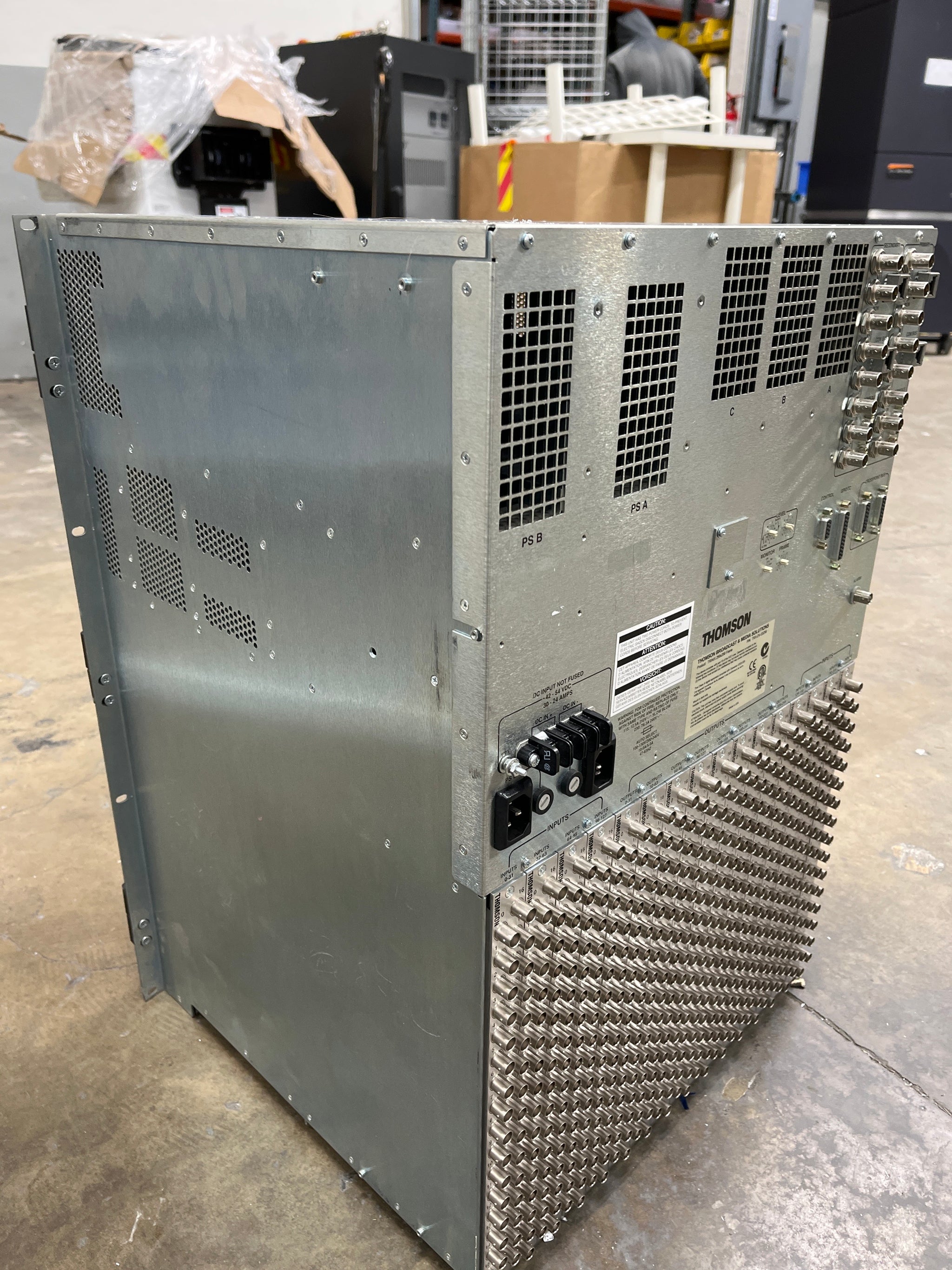 Grass Valley / Thomson RF-33200 Trinix 256x256 Router Frame Chassis ...