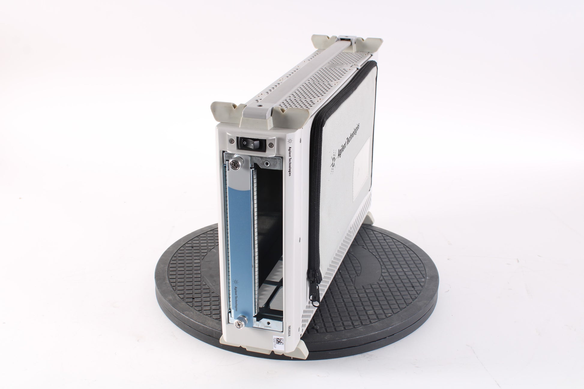 Agilent / Keysight / HP N5302A Portable 2-Slot Chassis Multi-User – NTC ...