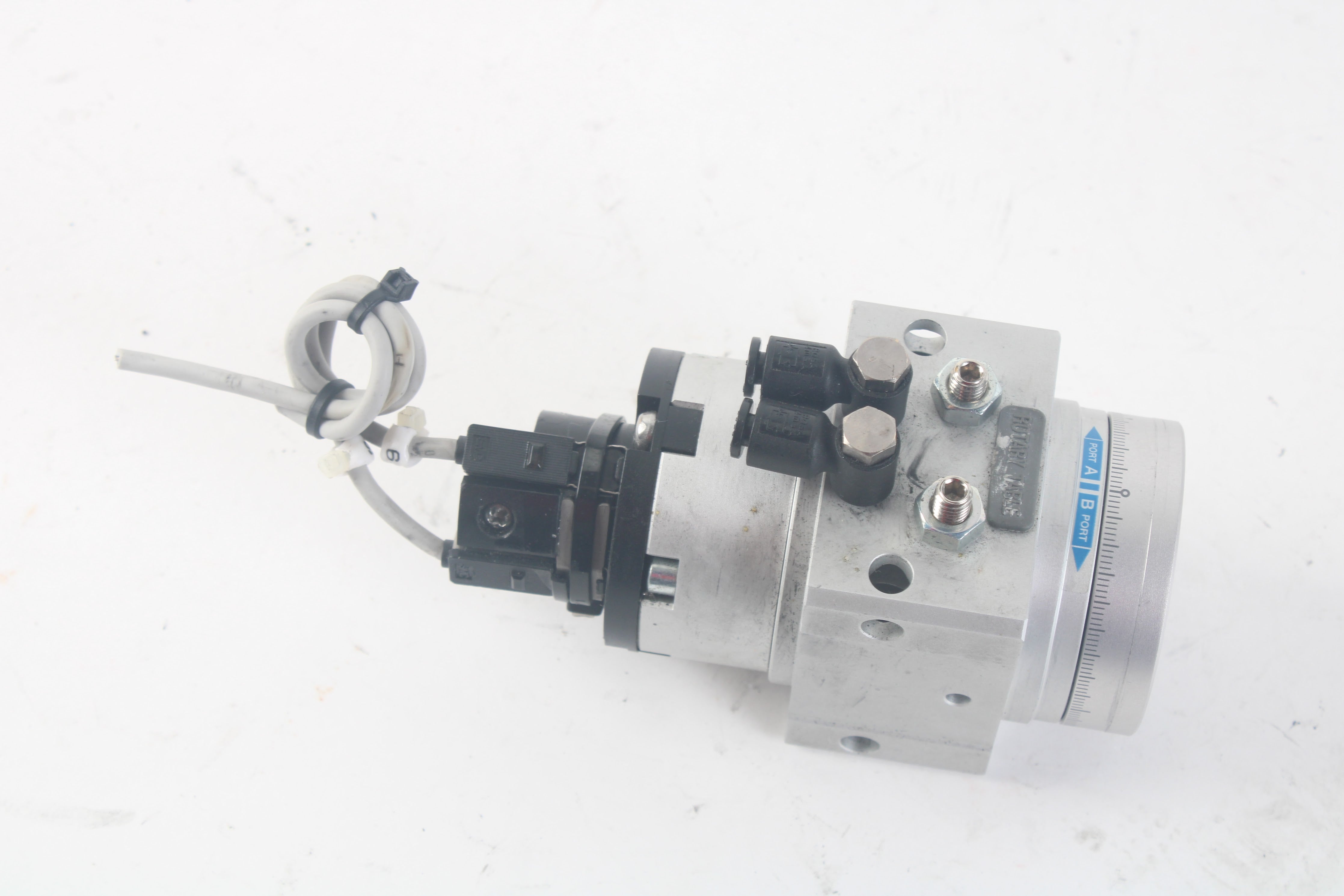 SMC MDSUB20-180S Rotary Actuator – NTC Tech