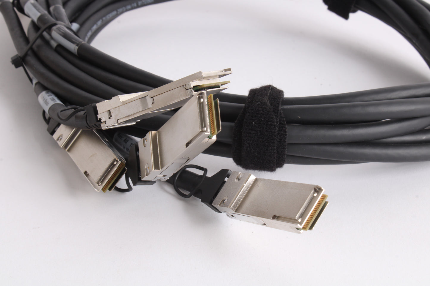 NetApp X6558-R6 SAS CABLE 2M QSFP-QSFP - LOT OF 4 112-00177 – NTC Tech